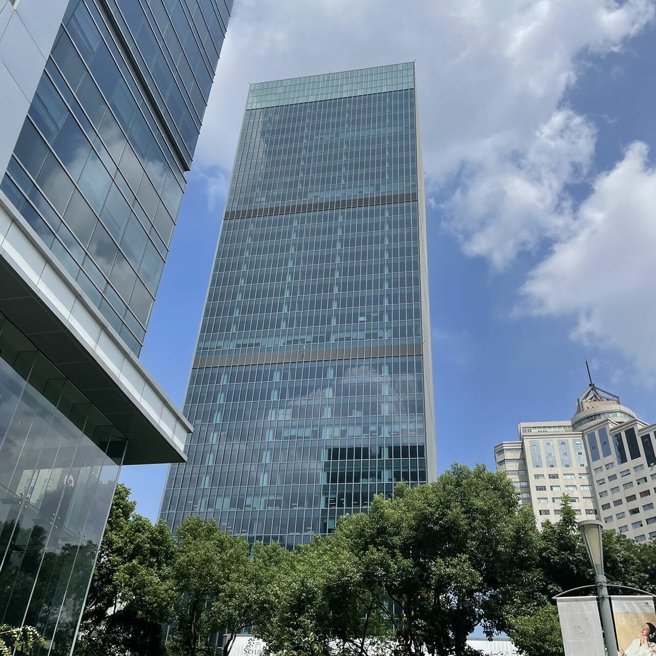 HEC-Holland - Cable products Europe - Your cable, Our connection